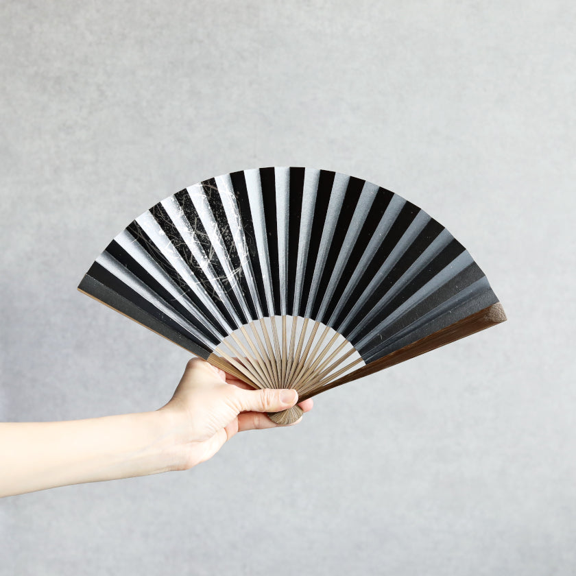 [Hand Fan] HAKUZU Spirit Black 7SUN(8.3inch) | Kyoto Folding Fans | Ya ...