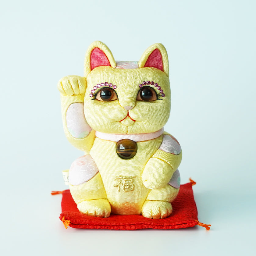 MANEKI NEKO FENG SHUI DX YELLOW (M), Beckoning Lucky Cat, Edo Art Doll ...